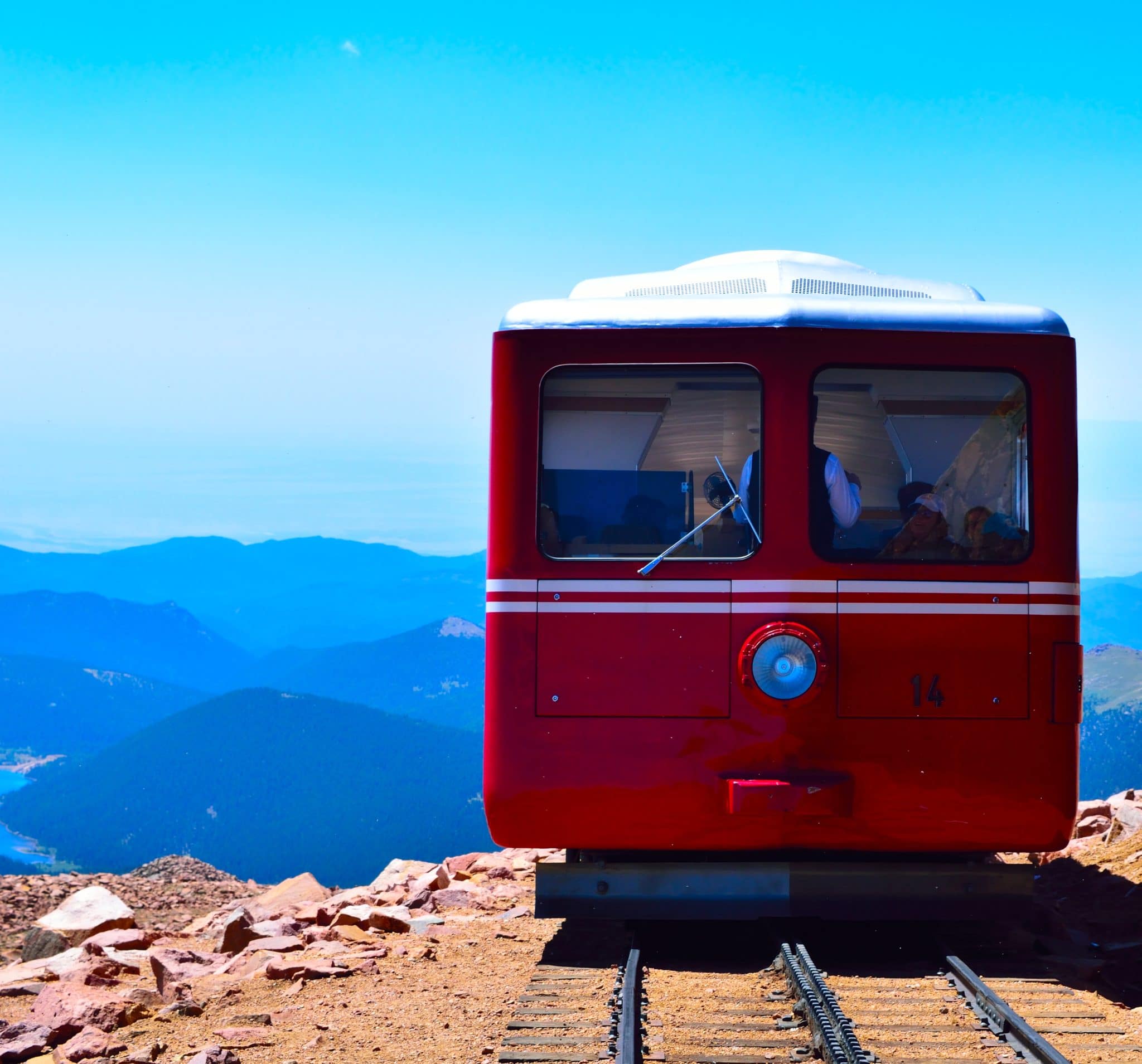 Pikes Peak via Barr Trail 14er Hike Guide - Virtual Sherpa